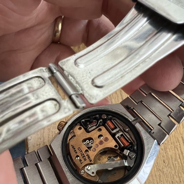 Citizen Hisonic Tuning Fork Vintage Watch with Multi-faceted Crystal ...