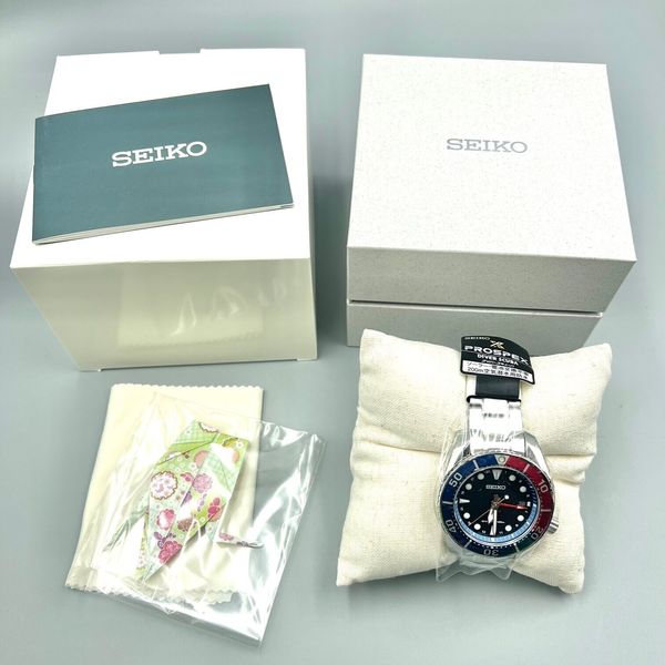 SEIKO PROSPEX SBPK005 Black Pepsi Scuba Diver Solar Men's Watch New in ...