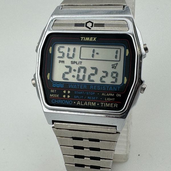 Vintage Timex Digital Quartz Watch Men Silver Black Alarm Chrono New ...