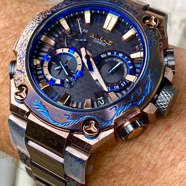 Casio MRG-B2000SH-5A MRG Shougeki-Maru Samurai Helmet Masao Kobayashi ...