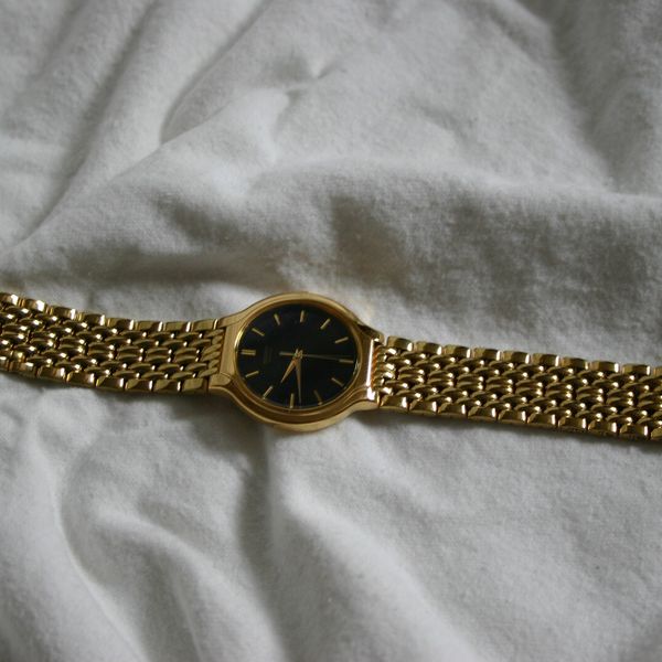 Seiko Vintage Quartz mens watch, Gold colour, working. V701 | WatchCharts Marketplace