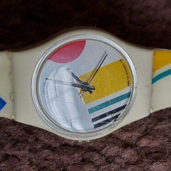 1986 Swatch - needs battery - broken free loop | WatchCharts Marketplace