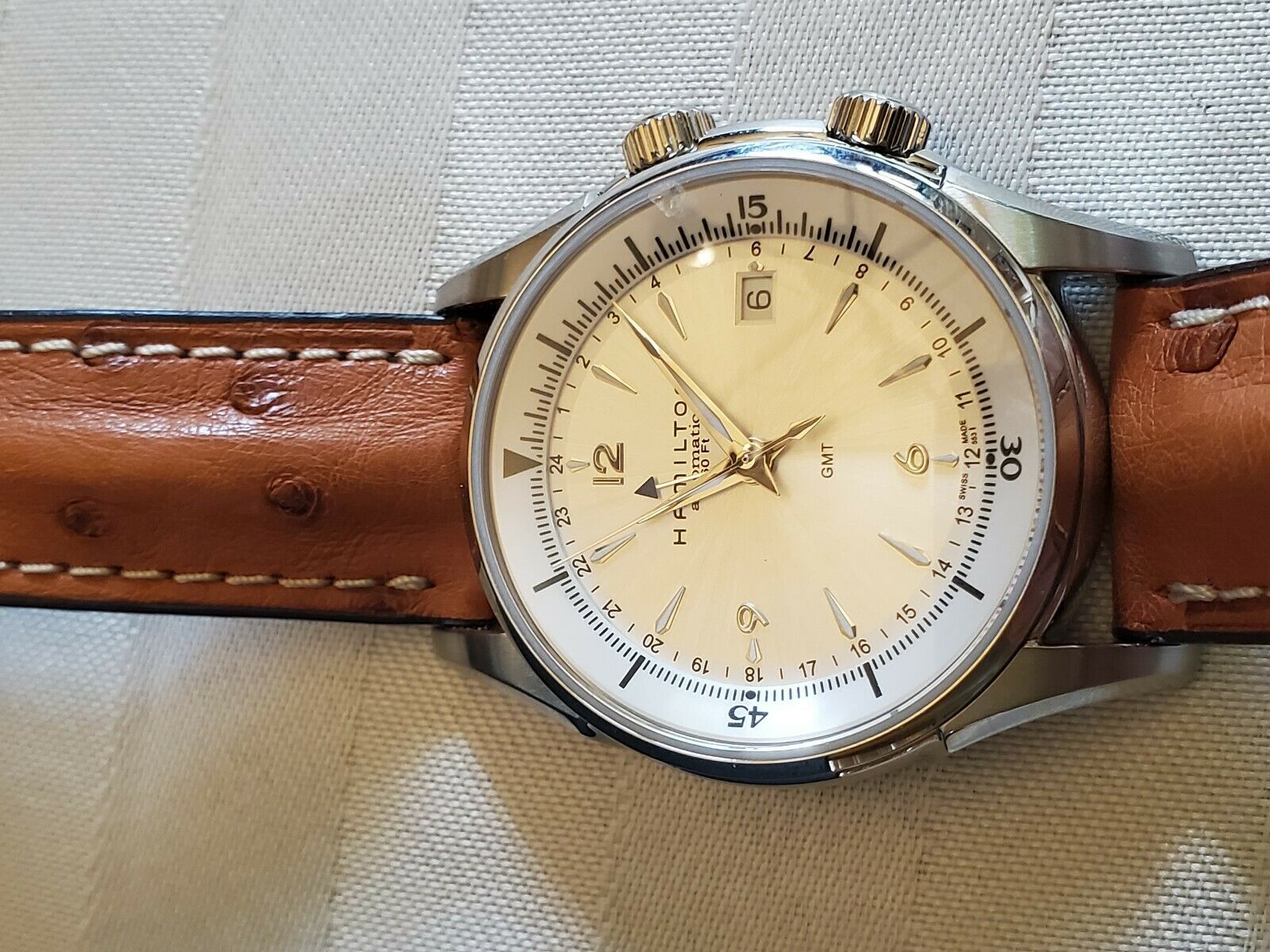 HAMILTON Jazzmaster Traveler GMT Men's Watch | WatchCharts