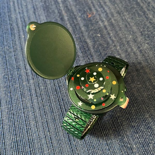 Swatch Christmas Special 1997 - Seasons Greetings - GZ900 - Limited ...