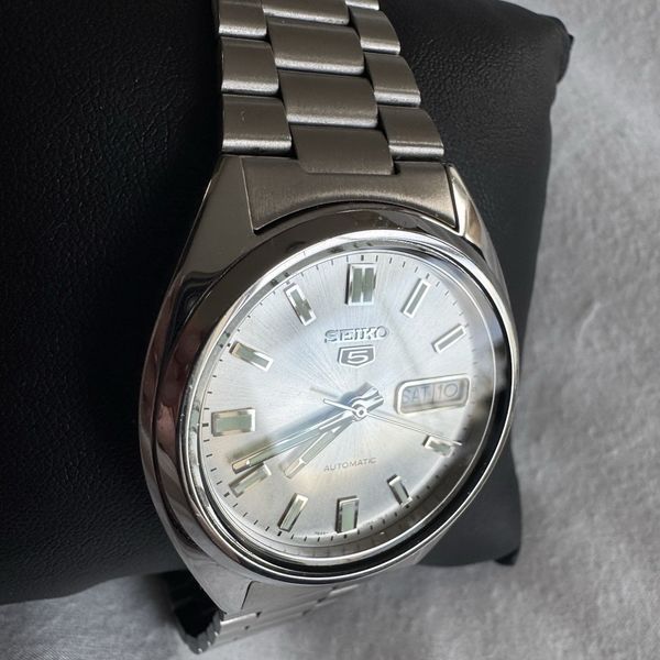 Seiko 5 SNXS73 Men's Automatic Watch 37mm Stainless Steel Silver Dial ...