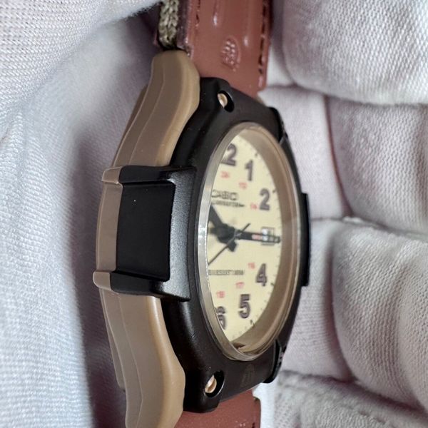 Casio Forester FT-500W Men's Brown Analog Field Watch/Khaki Fastwrap ...