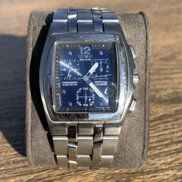 Citizen Eco-Drive Mens Chronograph Watch E811-S001617 | WatchCharts