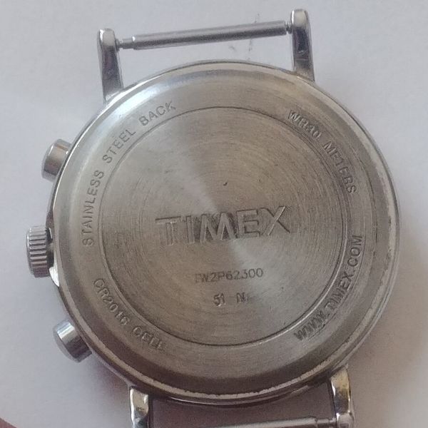 #2 TIMEX Weekender Chronograph CR 2016 Cell Watch | WatchCharts Marketplace