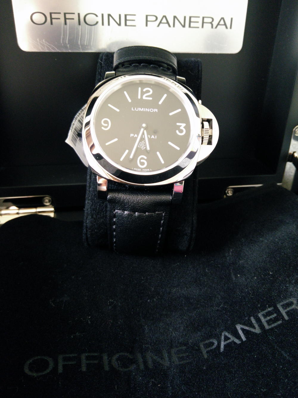 Panerai PAM 000 R Series | WatchCharts