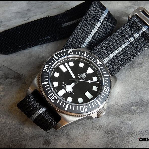 SOLD: Tactical Frog FXD Titanium V4 - 200m Diver [$125 USD ...