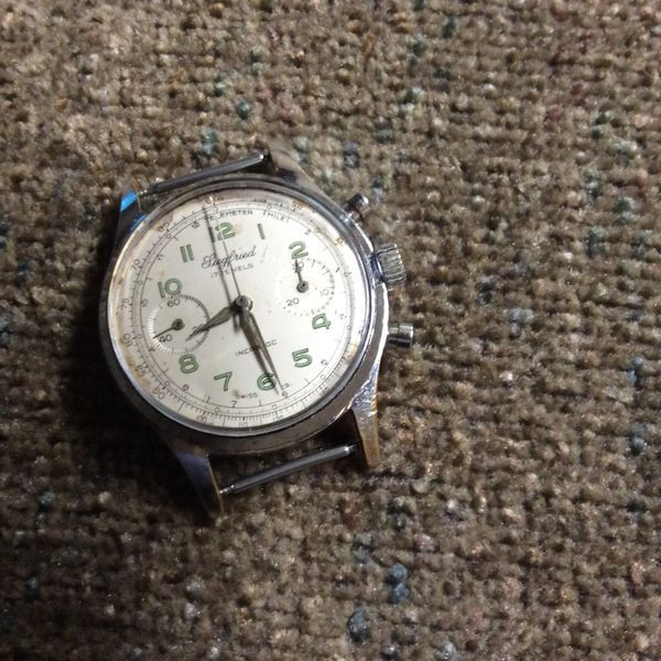 Vintage Siegfried Venus 188 Chronograph Runs | WatchCharts Marketplace