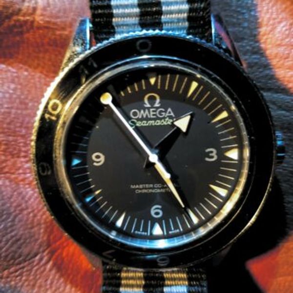 Omega Seamaster 300 Spectre Limited Edition James Bond 007 233.32.41.21 ...
