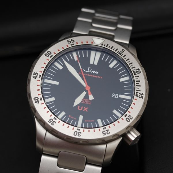 Sinn UX EZM 2B [EU location] | WatchCharts