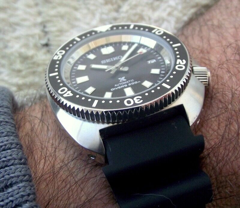Seiko Prospex 4R35-01Y0 Automatic Men's Black Watch Diver Seiko Prospex 4R35-01Y0 Automatic Men's Black Watch Diver