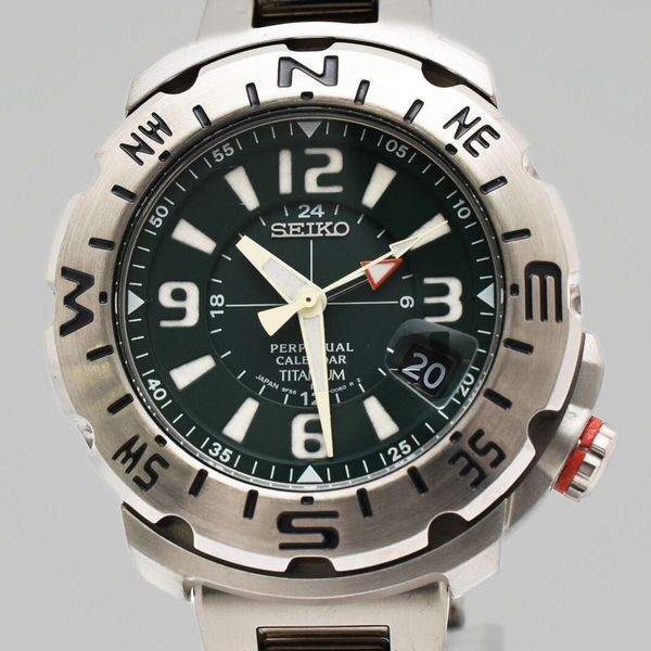 Seiko Prospex 8F56-0070 Parpetual Calendar Green Landrek Men's Watch ...