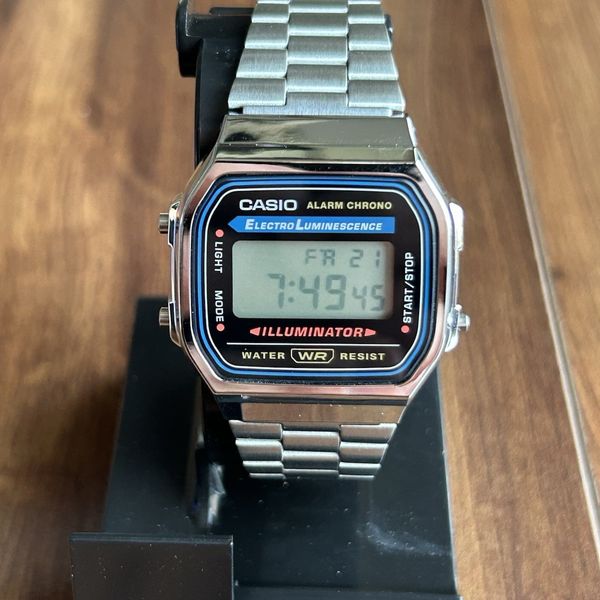 Casio A168WA1 Alarm Chrono Illuminator Men's Silver Alarm Digital Watch ...