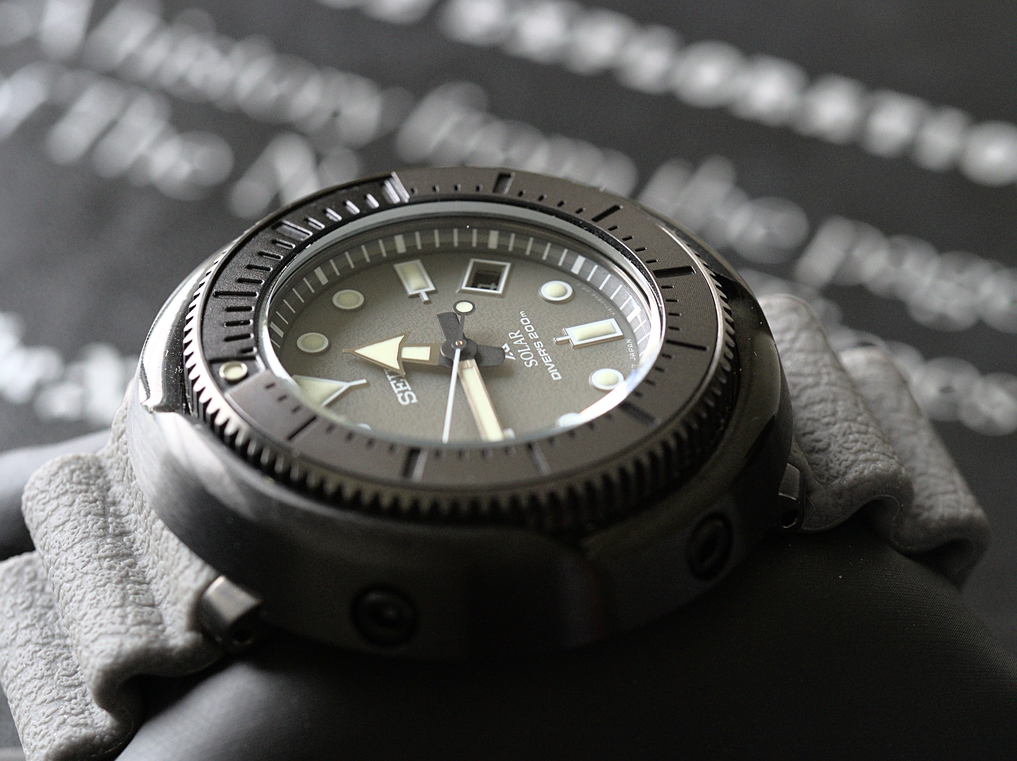 FS: Seiko Black Solar Tuna SNE537P1 with DLC steel shroud, €280 ...