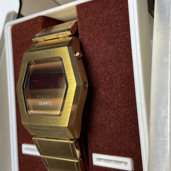 Vintage BULOVA Quartz Red Led Men's Watch N6 Menâ s Original Band Parts ...