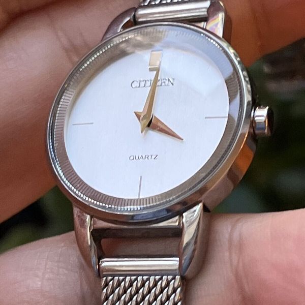 Citizen Women's Watch 9627s117887 Quartz 26mm Silver Dial Tone Mesh S ...