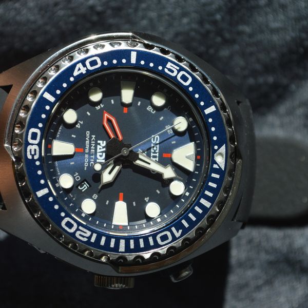 Seiko PADI Kinetic GMT, or PADI set with Padi Turtle | WatchCharts