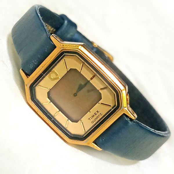 Vintage Timex Q Illusion Floating Hands Digital LCD Watch Gold 19x21mm ...