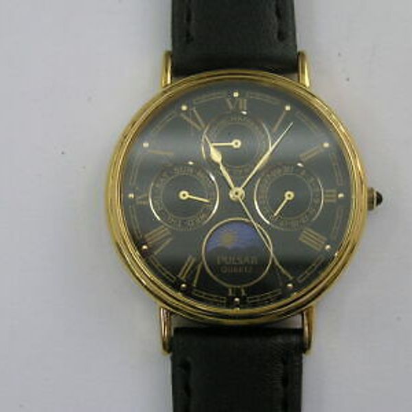 Pulsar Triple Date Watch w/ Moon V33F-8A10 | WatchCharts Marketplace