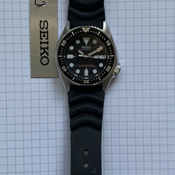 Seiko Skx013 Automatic Stainless Steel 200m Divers Watch SKX013K1 ...