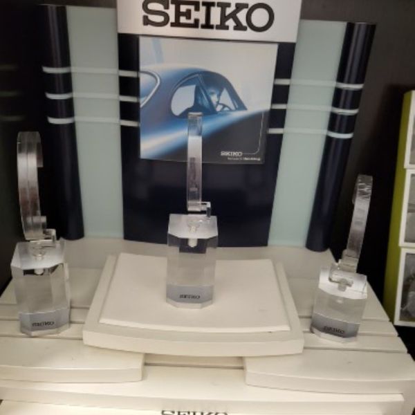 Vintage Seiko Display | WatchCharts Marketplace