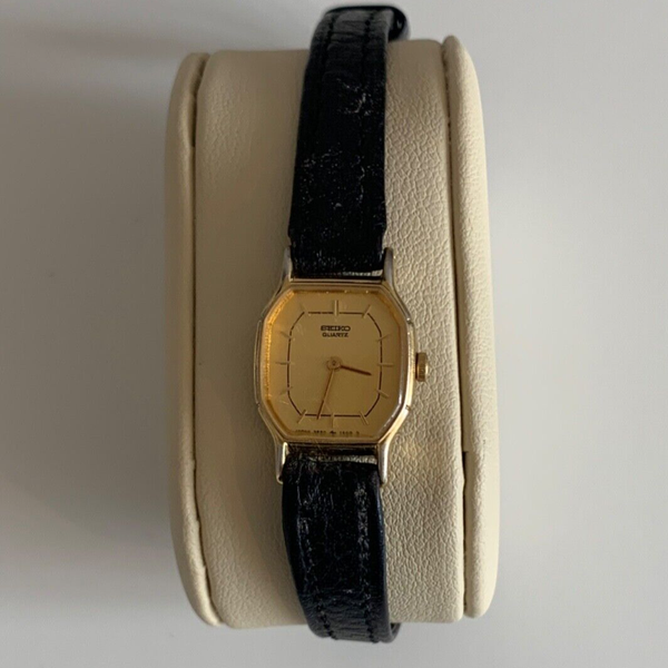 Vintage SEIKO Watch 2P20-5750 Quartz Ladies Rectangular | WatchCharts ...