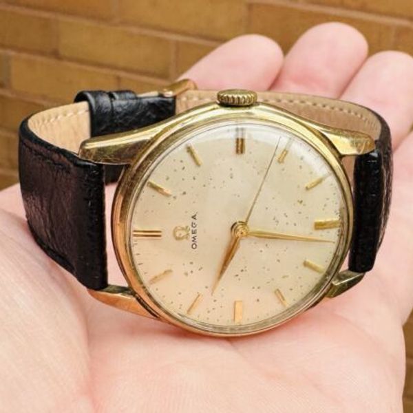 A GENTS WORKING 9CT GOLD VINTAGE OMEGA WRISTWATCH, CIRCA 1960/70sâ ...