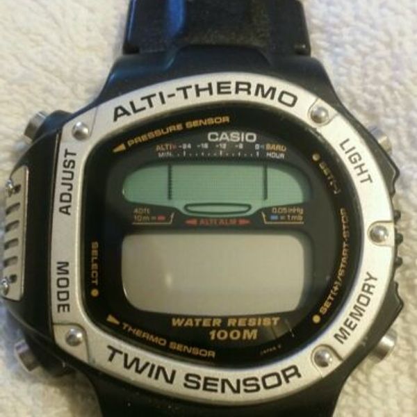 1992 Vintage Casio ALT-6100 (950) Alti-Thermo Twin Sensor/Needs Battery ...