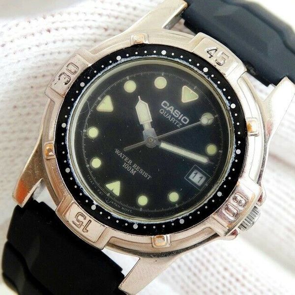 CASIO MD-526 WR 100m DIVER Vintage Mens Quartz All Steel Japan Date ...
