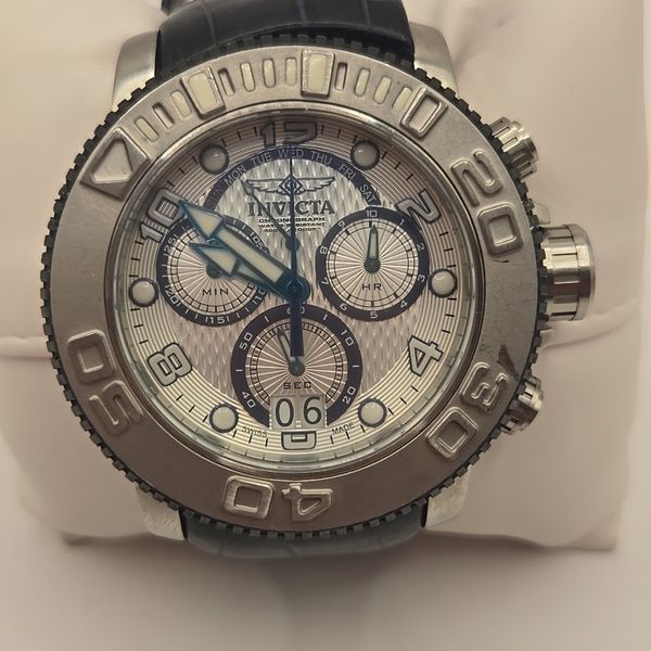 Invicta Sea Hunter Midsize 50 MM Menâ s Pro Dive Watch Flame Fusion ...