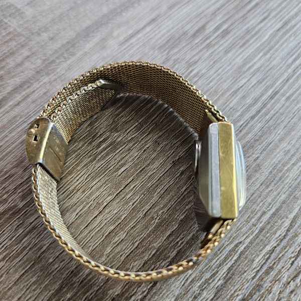 TIMEX VINTAGE GOLD RECTANGLE FACE WATCH STAINLESS SLIDE BAND ...