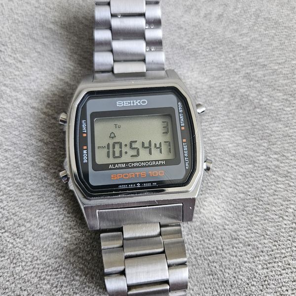 Seiko Sports 100 Vintage Digital Watch A914 5000 | WatchCharts Marketplace