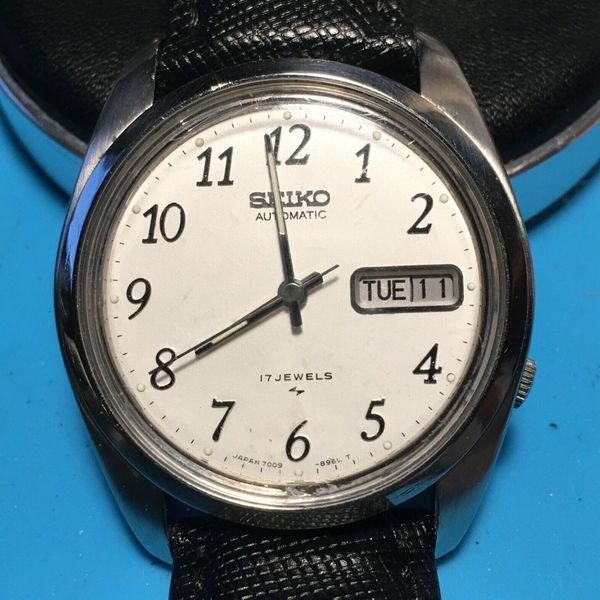 Vintage Seiko 7009-8219, Silver dial with ARABIC NUMERALS | WatchCharts ...