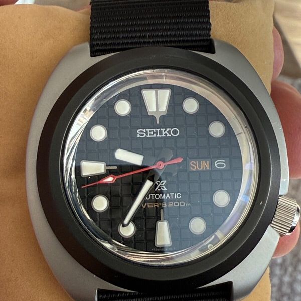 Custom Seiko Turtle Mod 1-of-1 with textured black dial and nylon nato ...