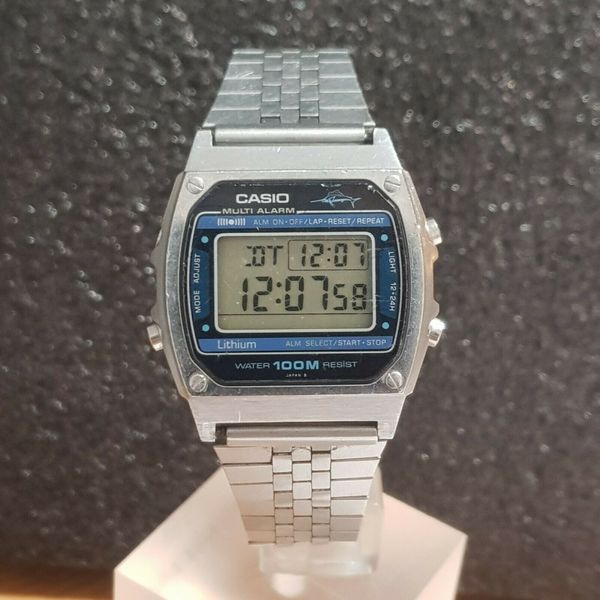 Vintage Casio Marlin W-650 181 Multi Alarm 100m diver LCD watch ...