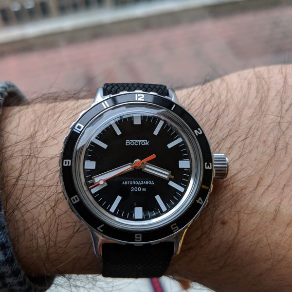 [WTS/WTT] Vostok Amphibian SE 420 case with bund strap | WatchCharts