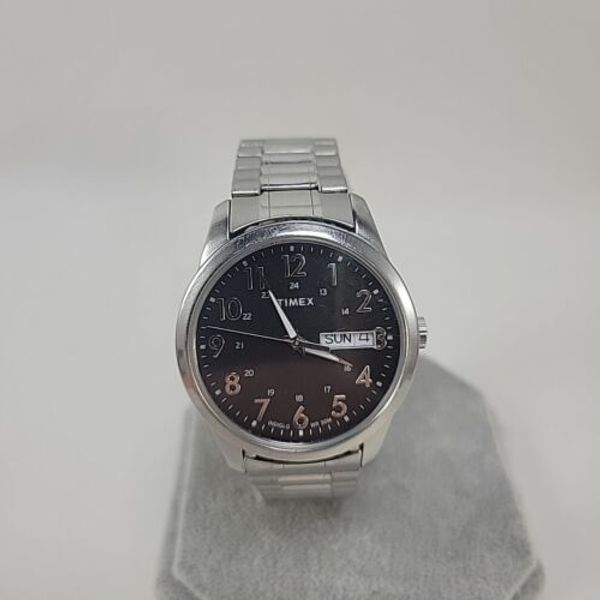 Timex T2M932, Men's Silvertone Expansion Band Watch, Indiglo, Day/Date ...