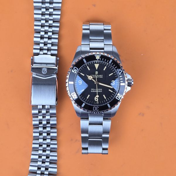 [WTS] Steinhart Ocean 39 explorer with two bracelets, Sapphire crystal ...
