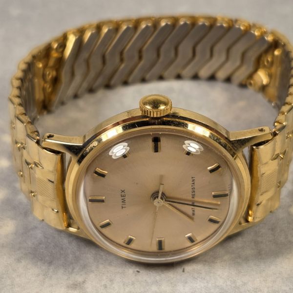 Timex Sprite Gold Tone Men's Vintage 1960s Mechanical Hand Wind Retro ...