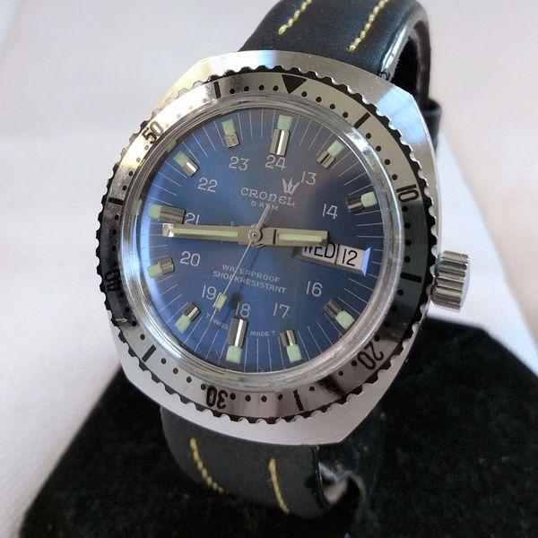 [WTS] Cronel 50m Vintage Blue Swiss Skin Diver | WatchCharts