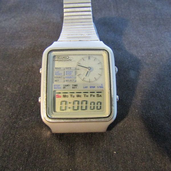 Cronografo vintage Seiko Ana/Digi (H127-500A), anni 80 | WatchCharts Marketplace