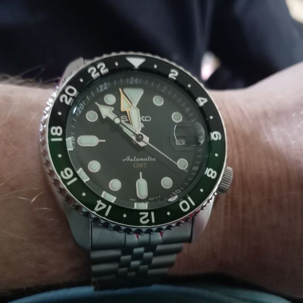 Seiko 5 Sport Automatic Watch GMT SKX Green Dial Men's Watch SSK035K1 ...
