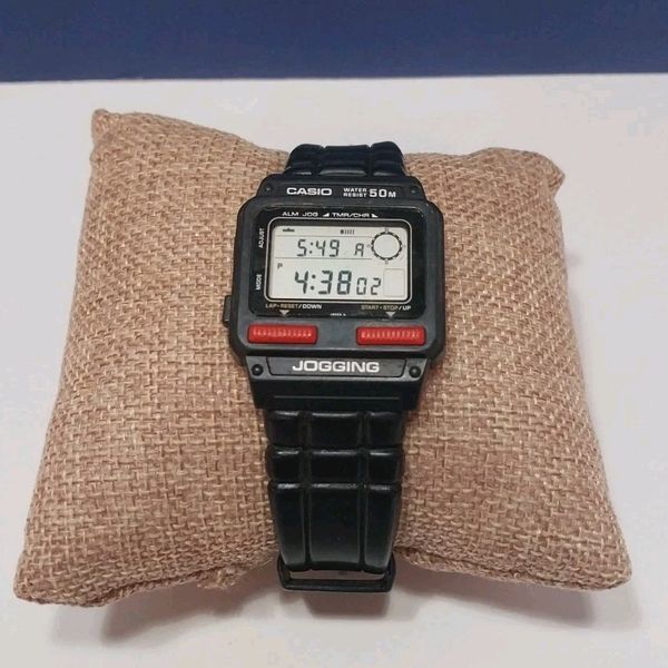 Rare 1980s Casio J-51W Jogging Watch â Vintage Digital Sports Timer | WatchCharts Marketplace