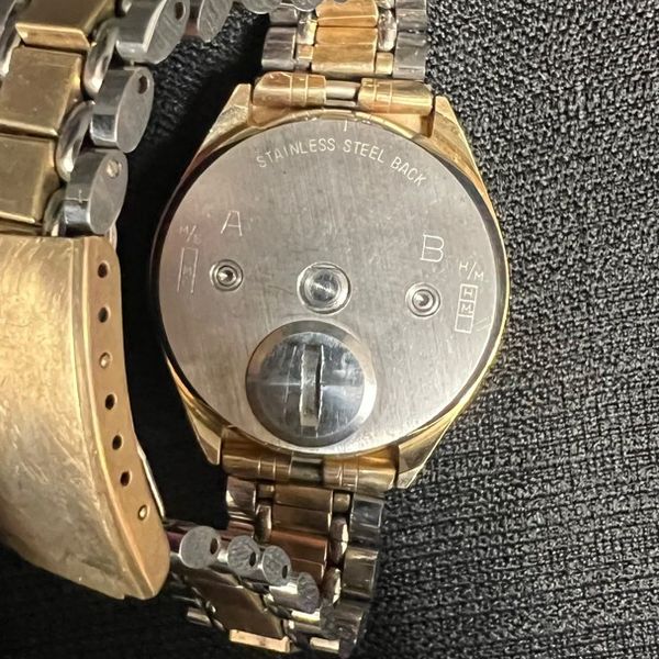 1975 ELGIN USA / SWISS LCD VINTAGE DIGI QUARTZ WATCH will need battery ...