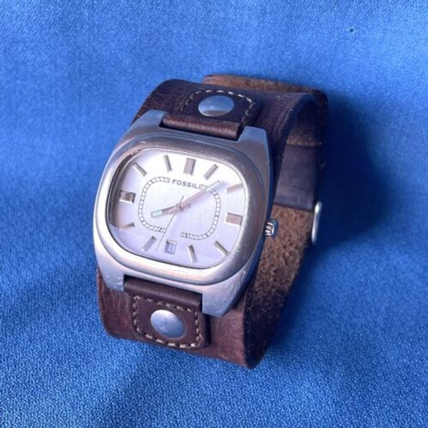 Vintage Fossil JR-8744 Watch Wristwatch with Wide Leather Band, Man ...