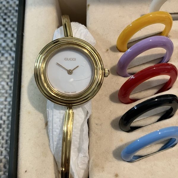 GUCCI BEZEL WATCH - Original Gucci Interchangeable Bezel watch With 12 ...