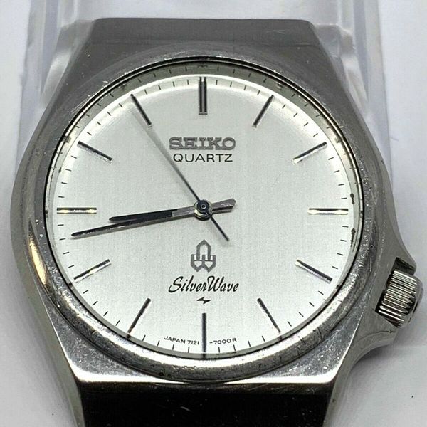 SEIKO 7121-7000 Silver Wave Men's Quartz Wrist Watch Japan ...